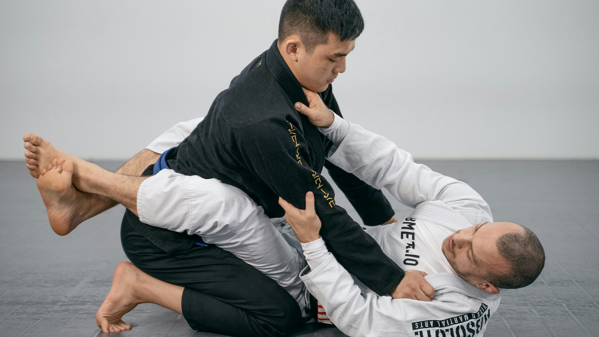 “Closed Guard Essentials” by Lachlan Giles • SUBMETA