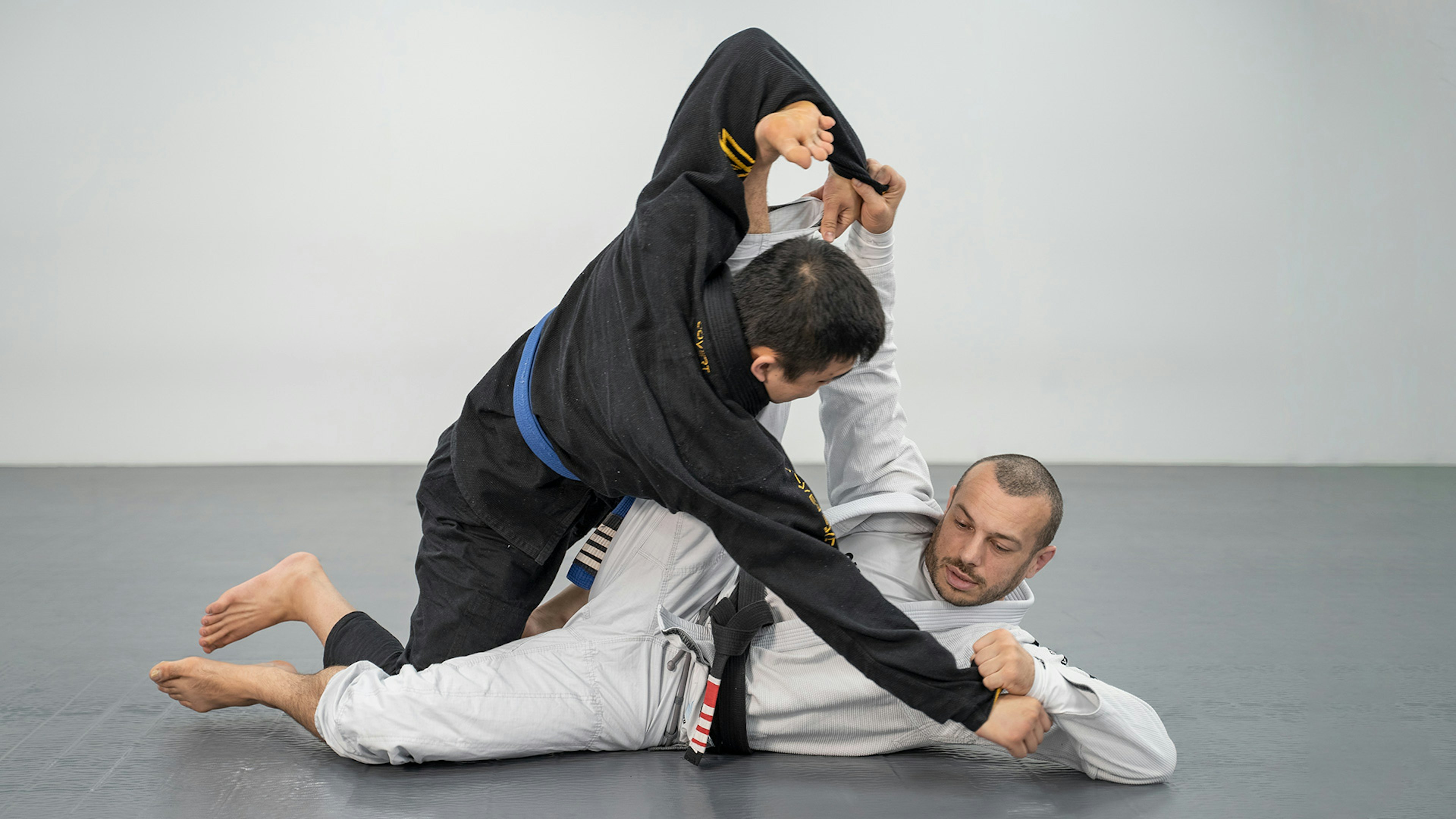 “Gi Open Guard Overview” by Lachlan Giles • SUBMETA